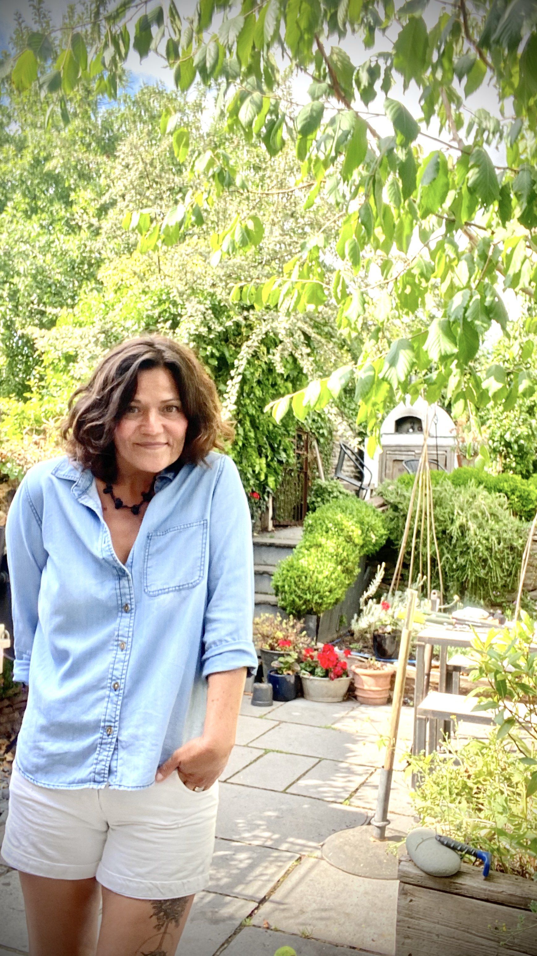 GENEVIEVE TAYLOR, AUTHOR, BARBECUE, FIRE COOK, BRISTOL FIRE SCHOOL