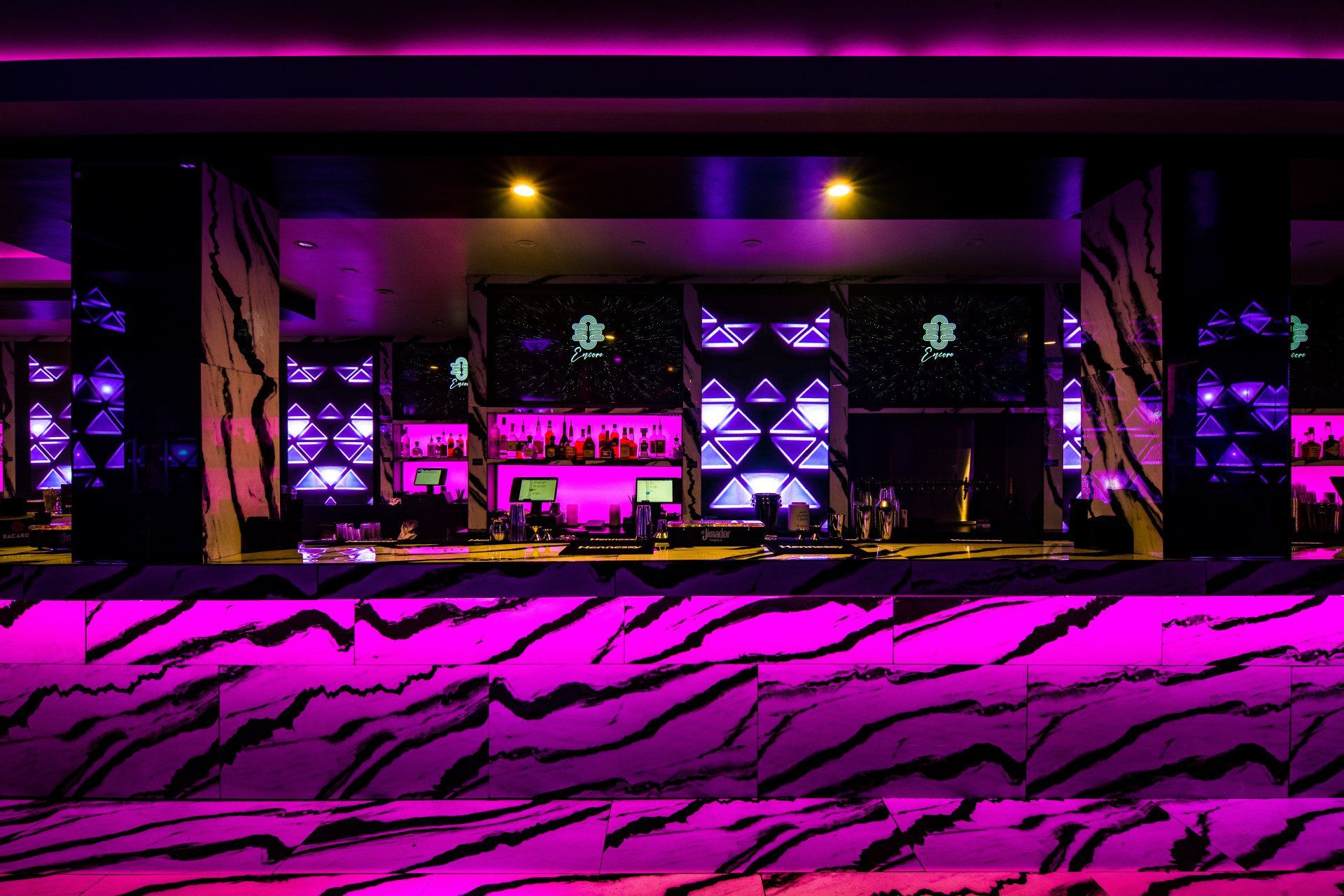 Encore Nightclub and XOXO Lounge | Charlotte