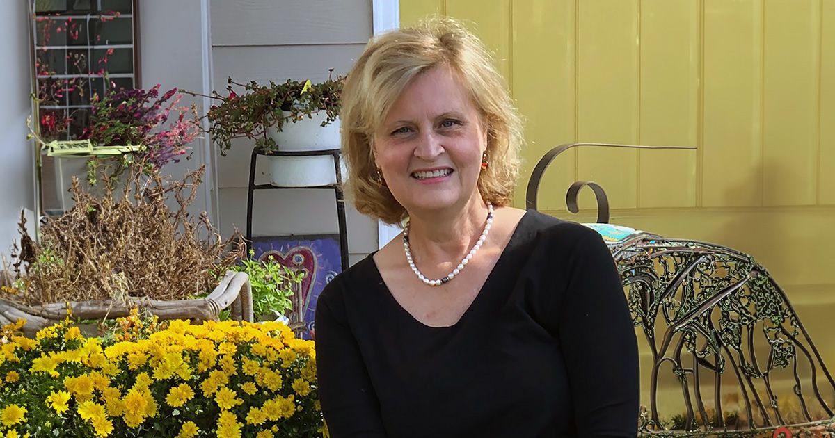 Beth Palmer: Joyful & Life-Affirming Mixed Media Art