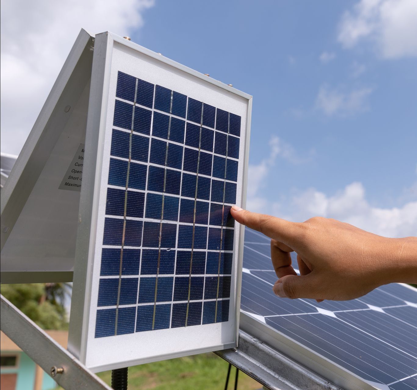 Paneles solares para apartamentos en zonas comunes.