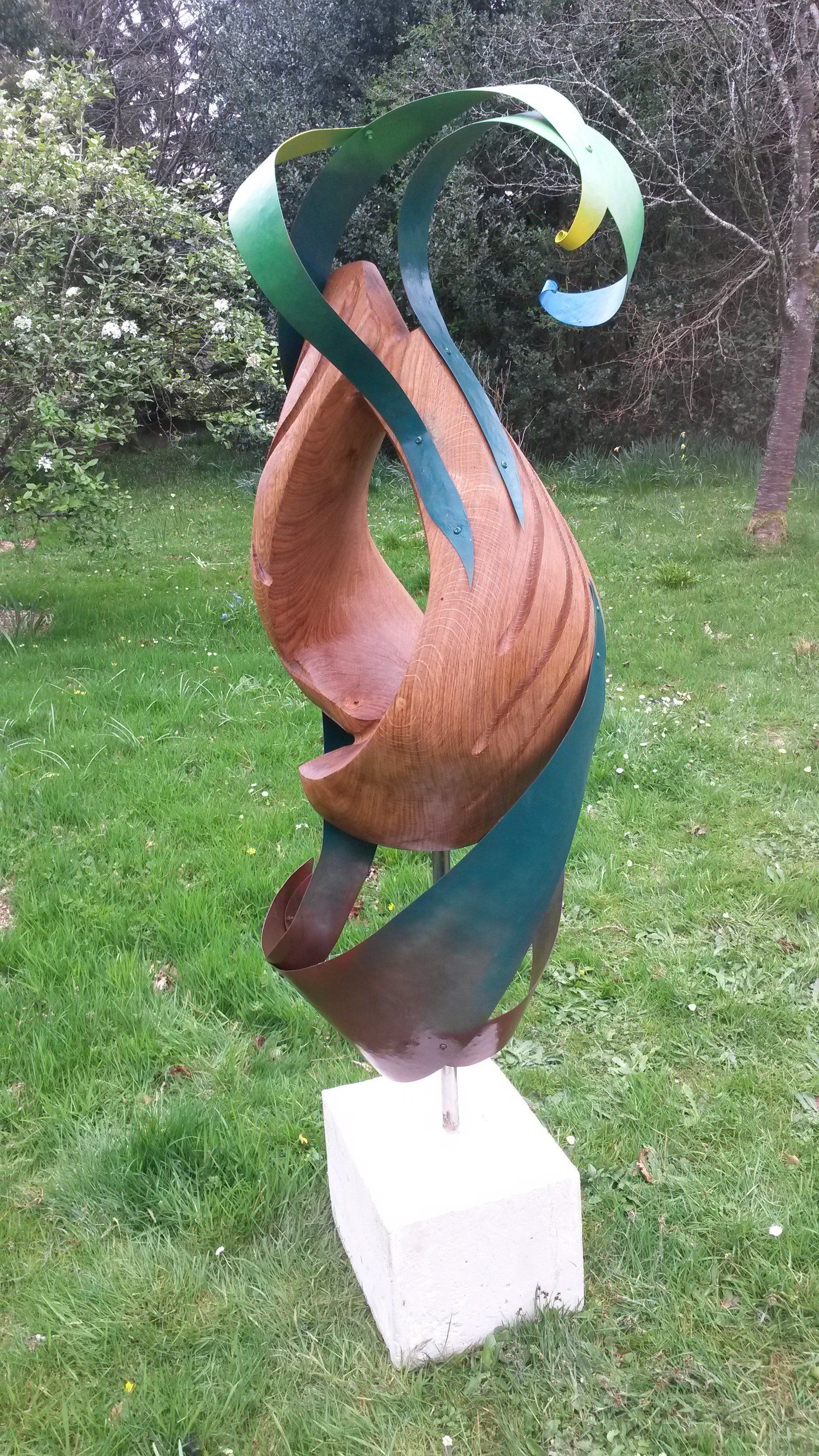 Abstract carvings and tree sculptures, Peter Leadbeater