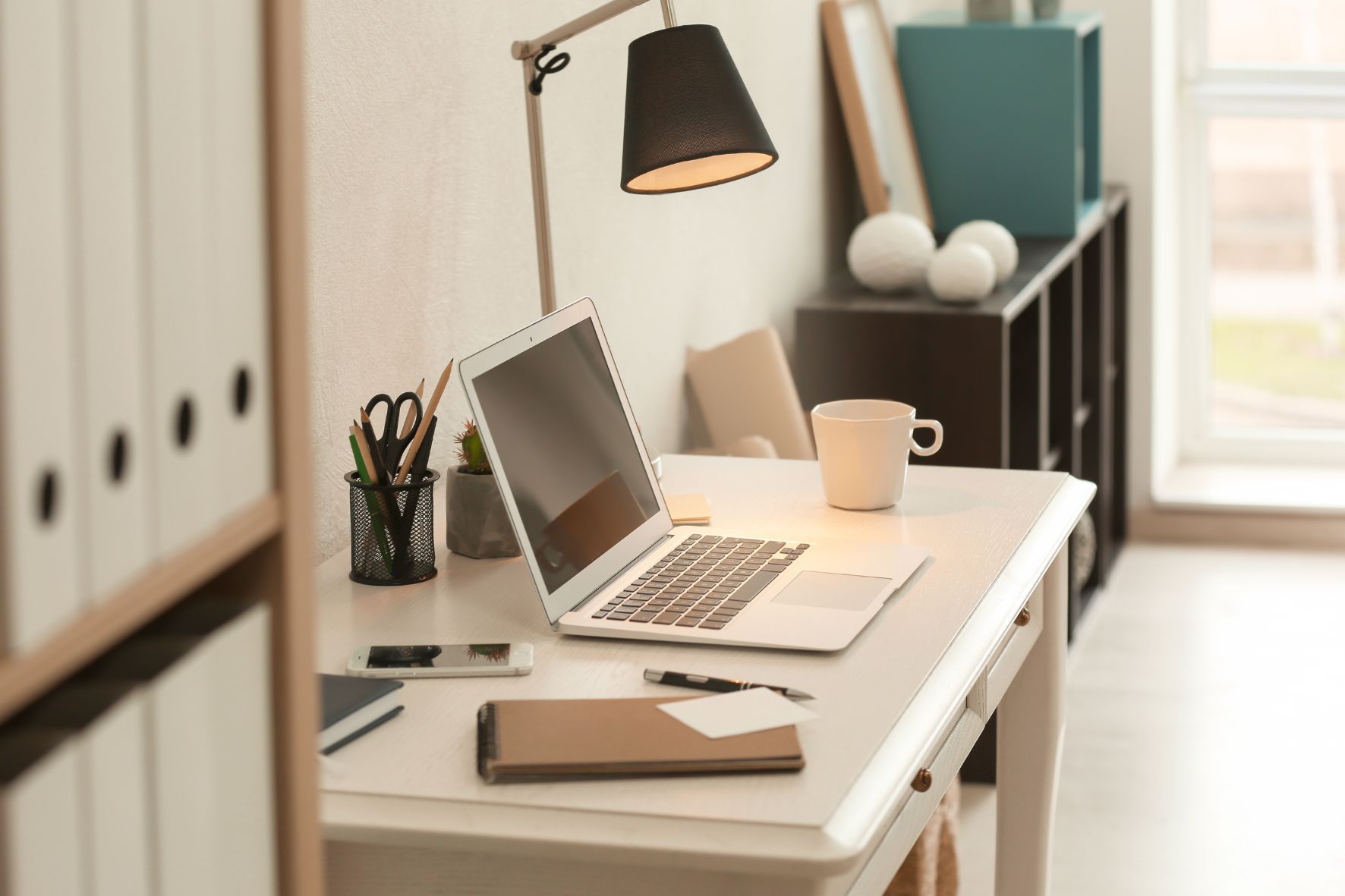 Boost Productivity with 14 Professional Home Office Paint Colors