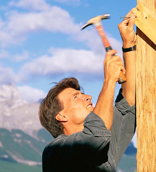 Working As A Handyman? 5 Reasons To Step Up To Being A Licensed Contractor