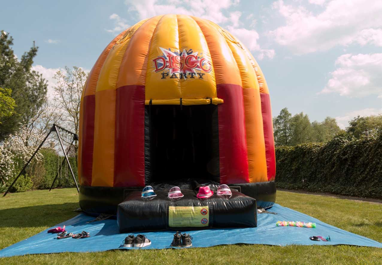 Springkasteel huren Malle | Attractieverhuur L.V.G