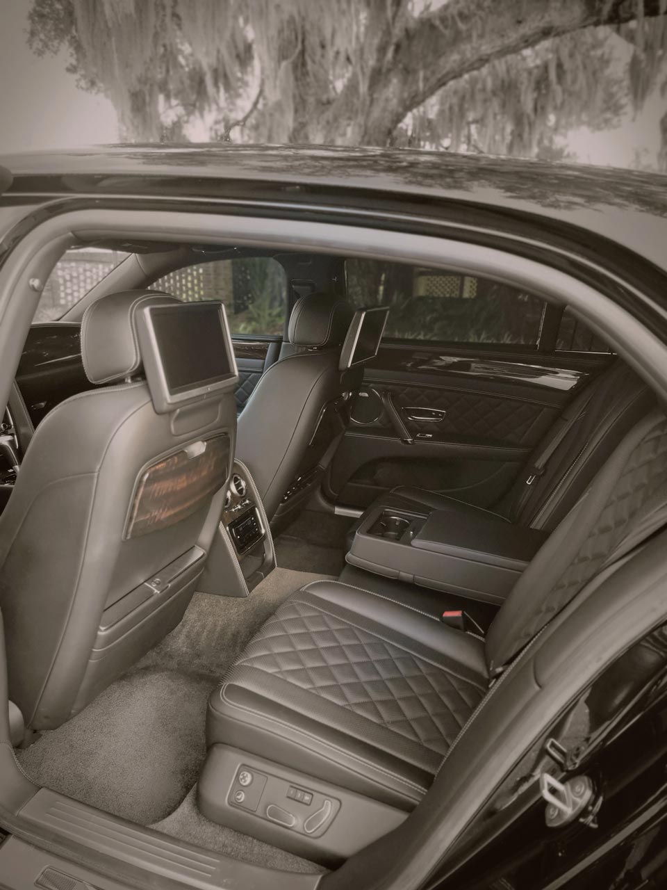 Leading Limo Service Provider | Charleston, SC