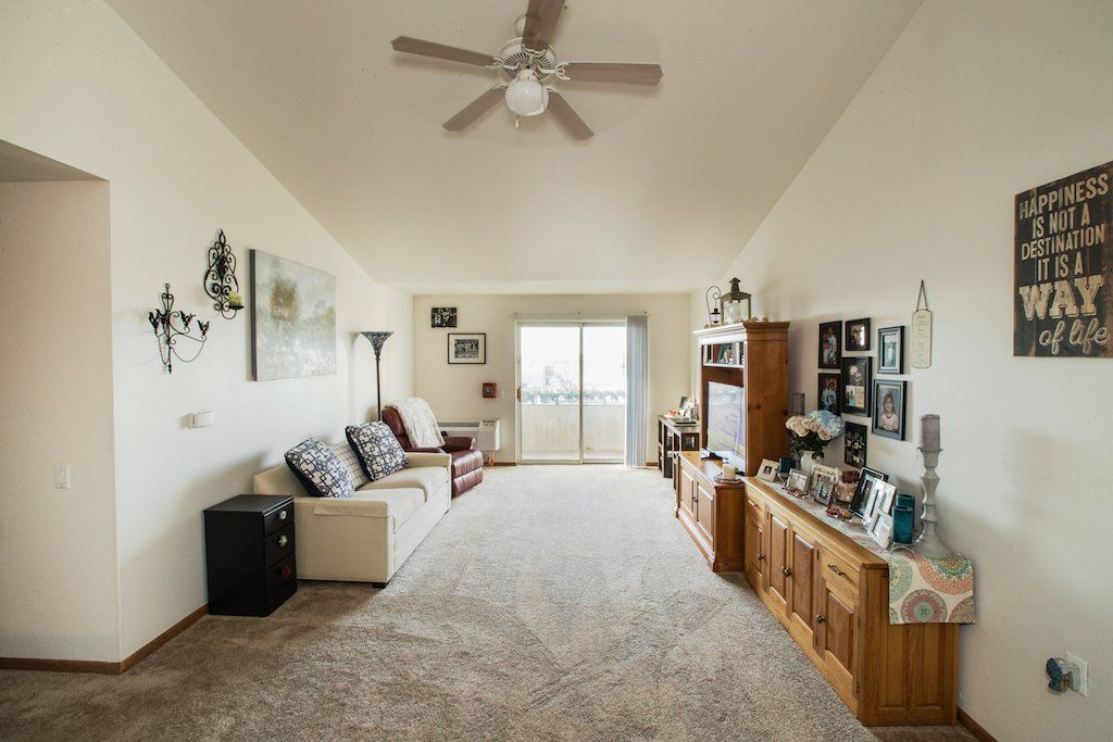 Chestnut Ridge Apartments - Diamond Property Management