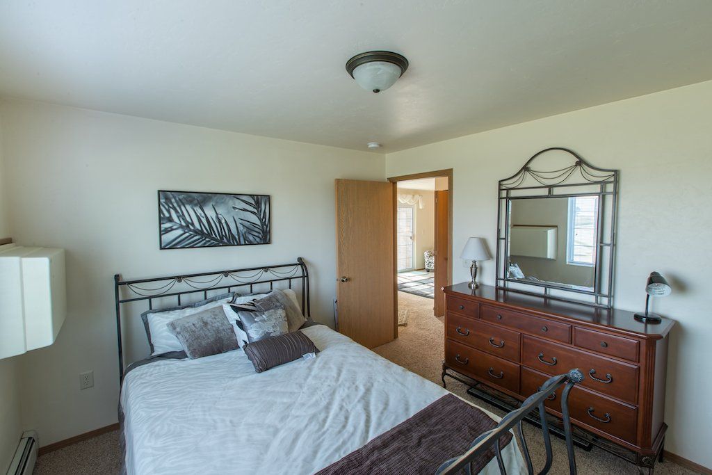 Gateway Estates - Diamond Property Management