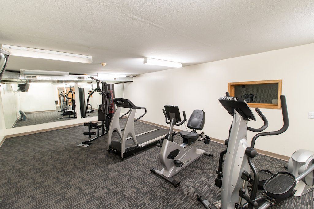 Chestnut Ridge Apartments - Diamond Property Management