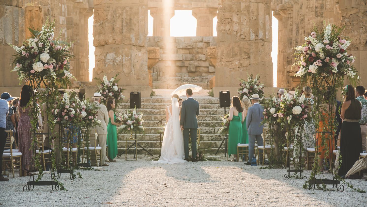 Wedding in a Greek Temple, Sicily, Selinunte: You won't believe this ...