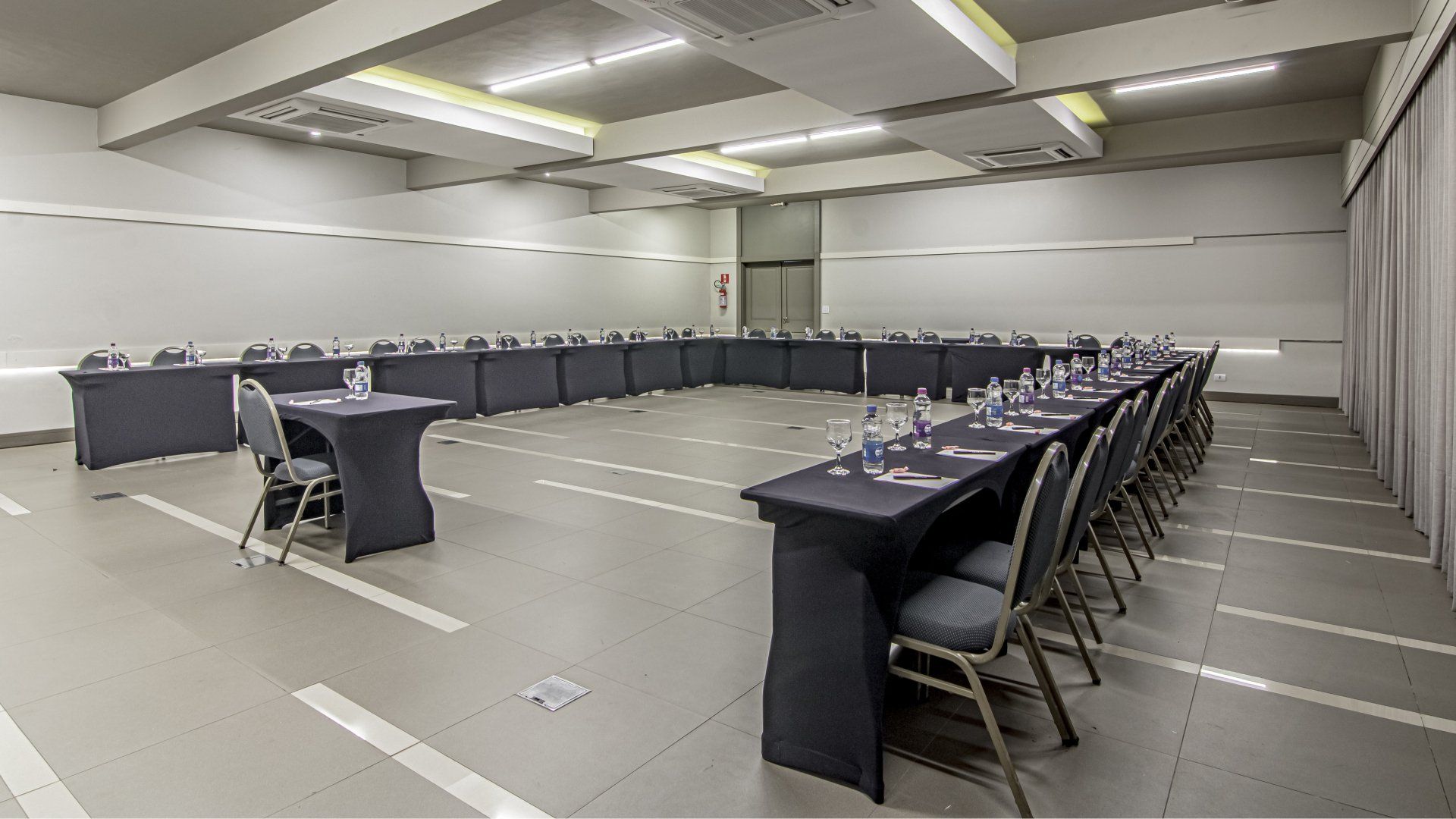 Eventos | Hotel Deville Express Cascavel | Hotéis Deville