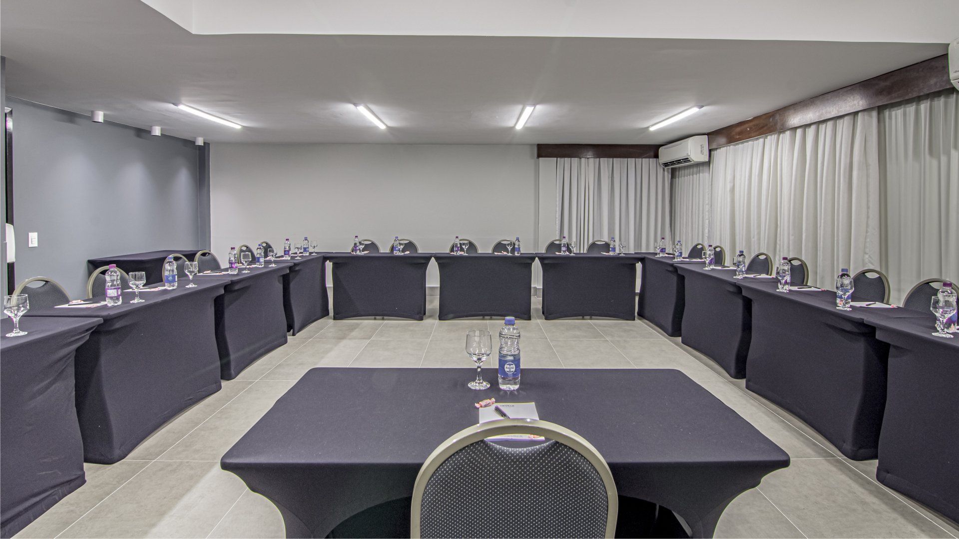 Eventos | Hotel Deville Express Cascavel | Hotéis Deville