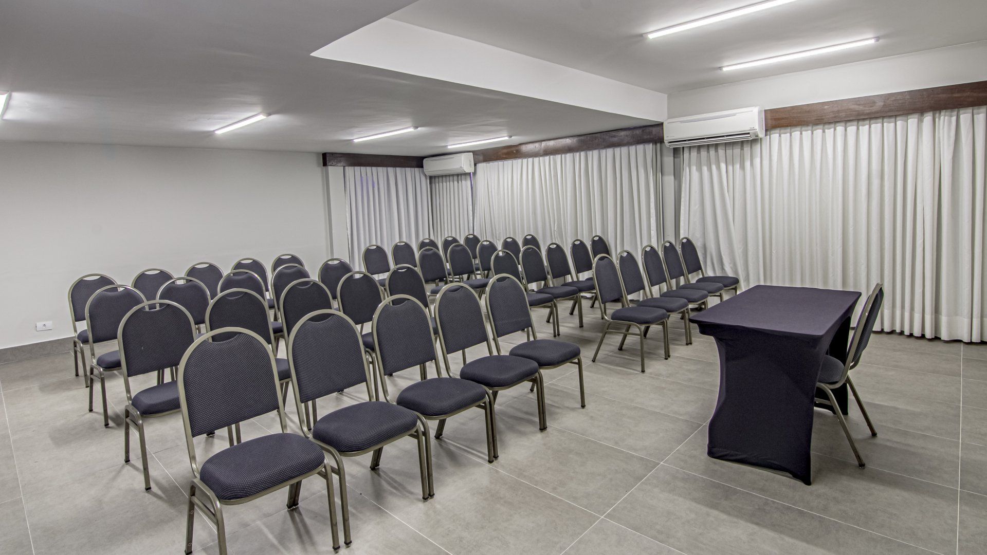 Eventos | Hotel Deville Express Cascavel | Hotéis Deville
