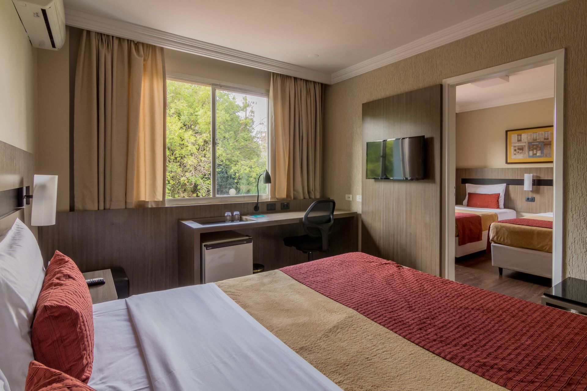 Acomodações | Hotel Deville Express Cascavel | Hotéis Deville