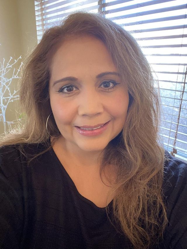 Angelique George's Instagram, Twitter & Facebook on IDCrawl