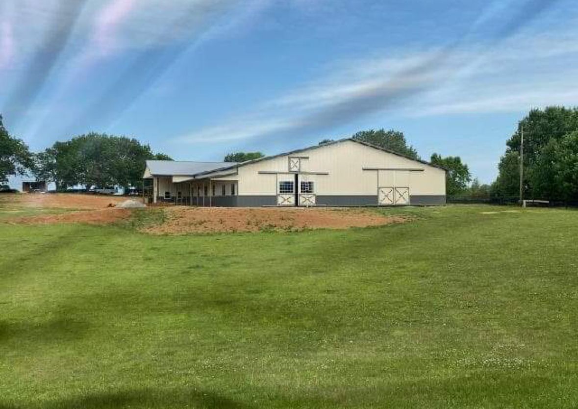 Horse Barn |Lexington, KY| Pro Home Construction