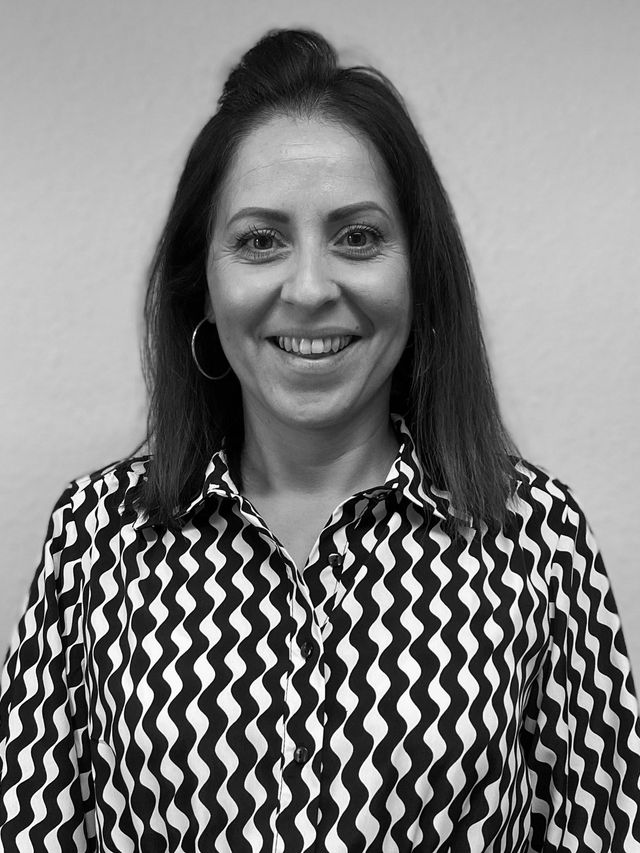 Alexandra Clifford's Instagram, Twitter & Facebook on IDCrawl