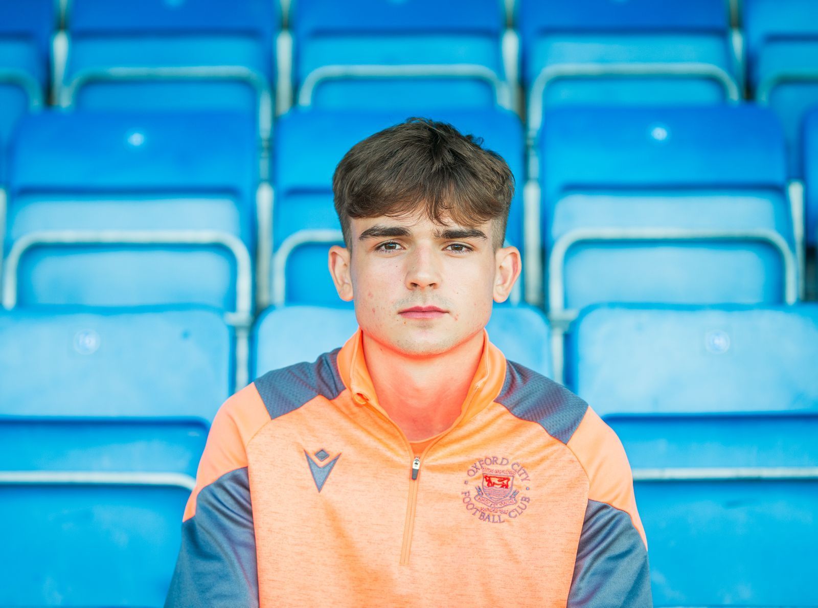 Josh McConnell pens senior deal with Oxford City