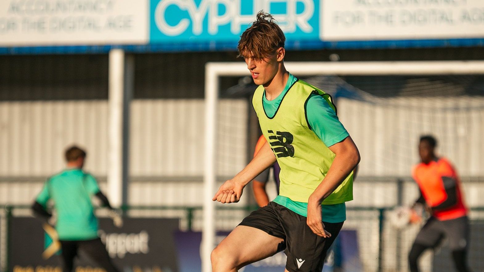 Phil Croker joins Thame United on loan