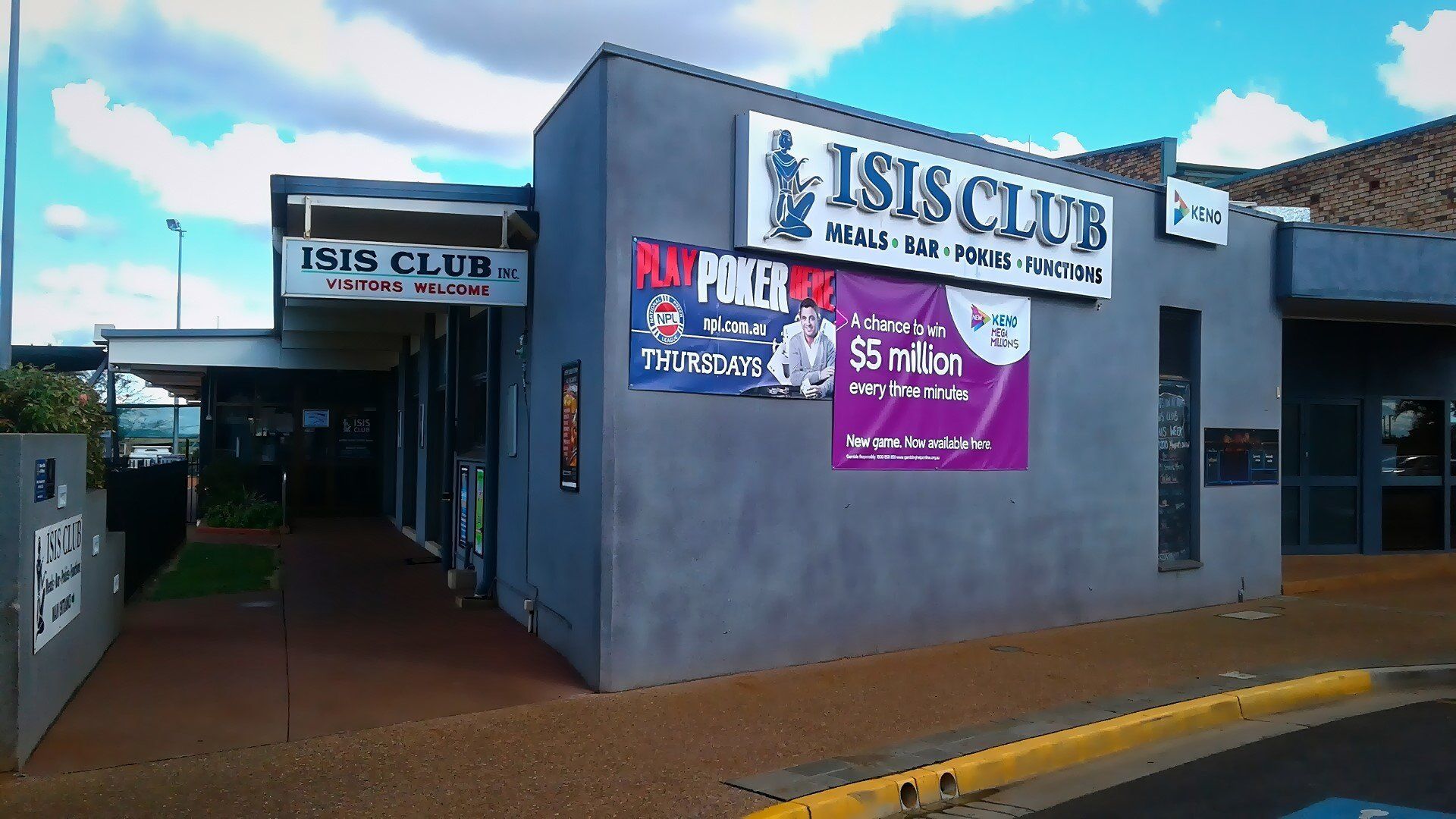 Entertainment | Childers, QLD | Isis Club