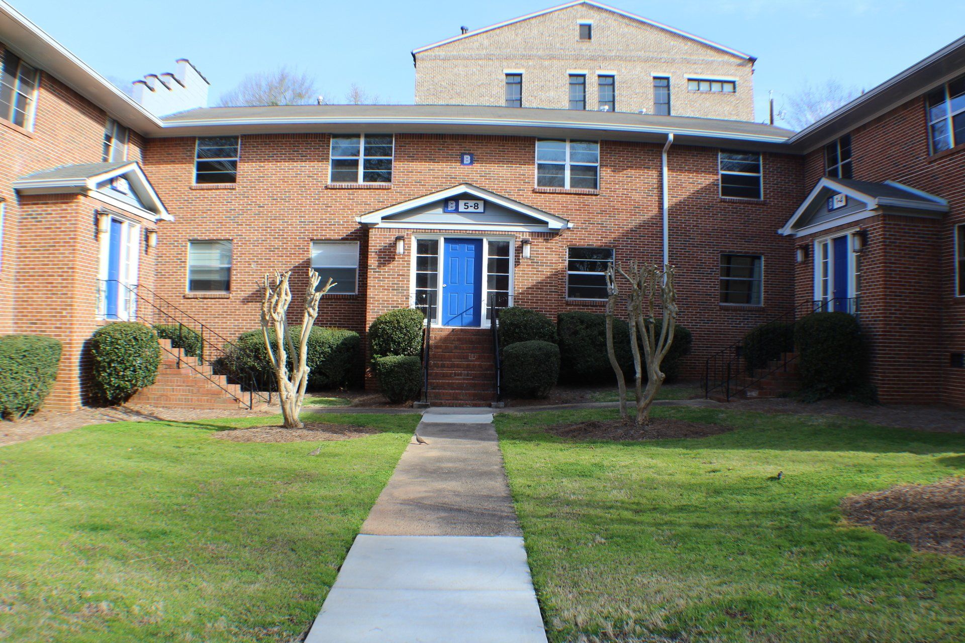 Available Apartments | Vic at Buckhead | Atlanta, GA