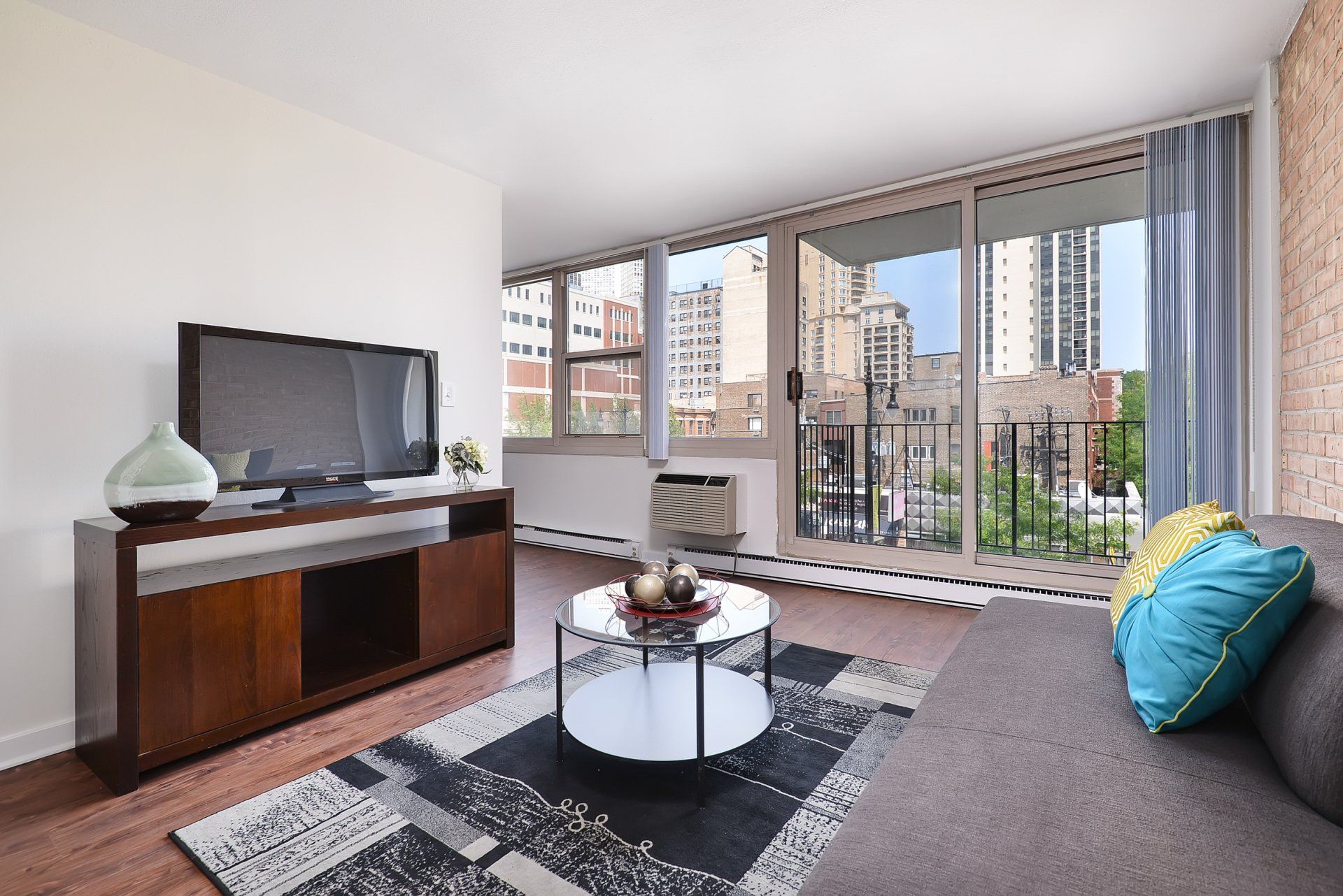 Floor Plans | Convertible and 1 Bedroom Apartments