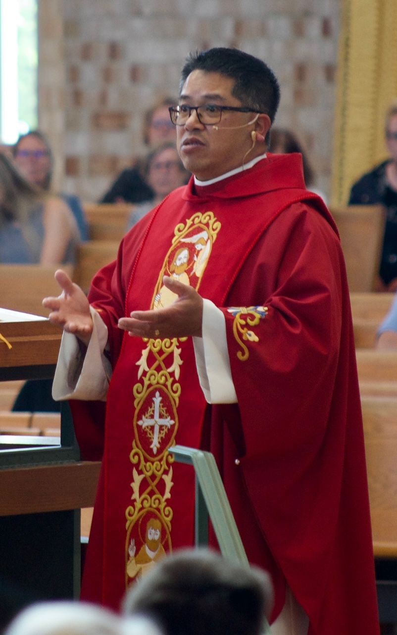 Home [www.stjulie.org]