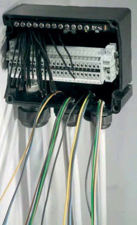 Junction boxes | Novate Milanese, Milan | CEA