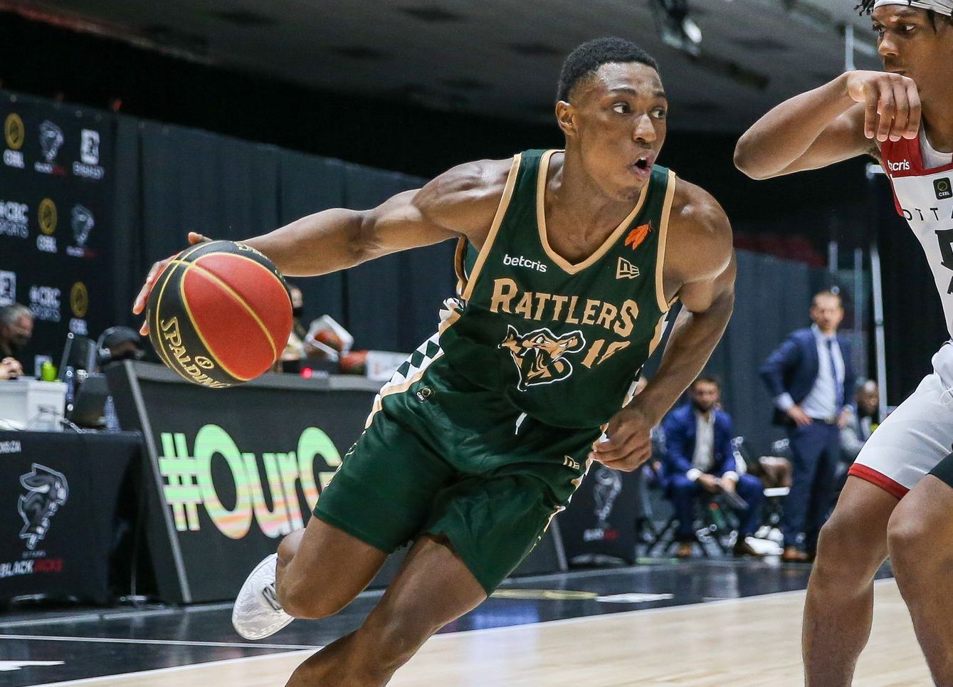 Vancouver Bandits Sign CEBL Sharpshooter Devontè Bandoo