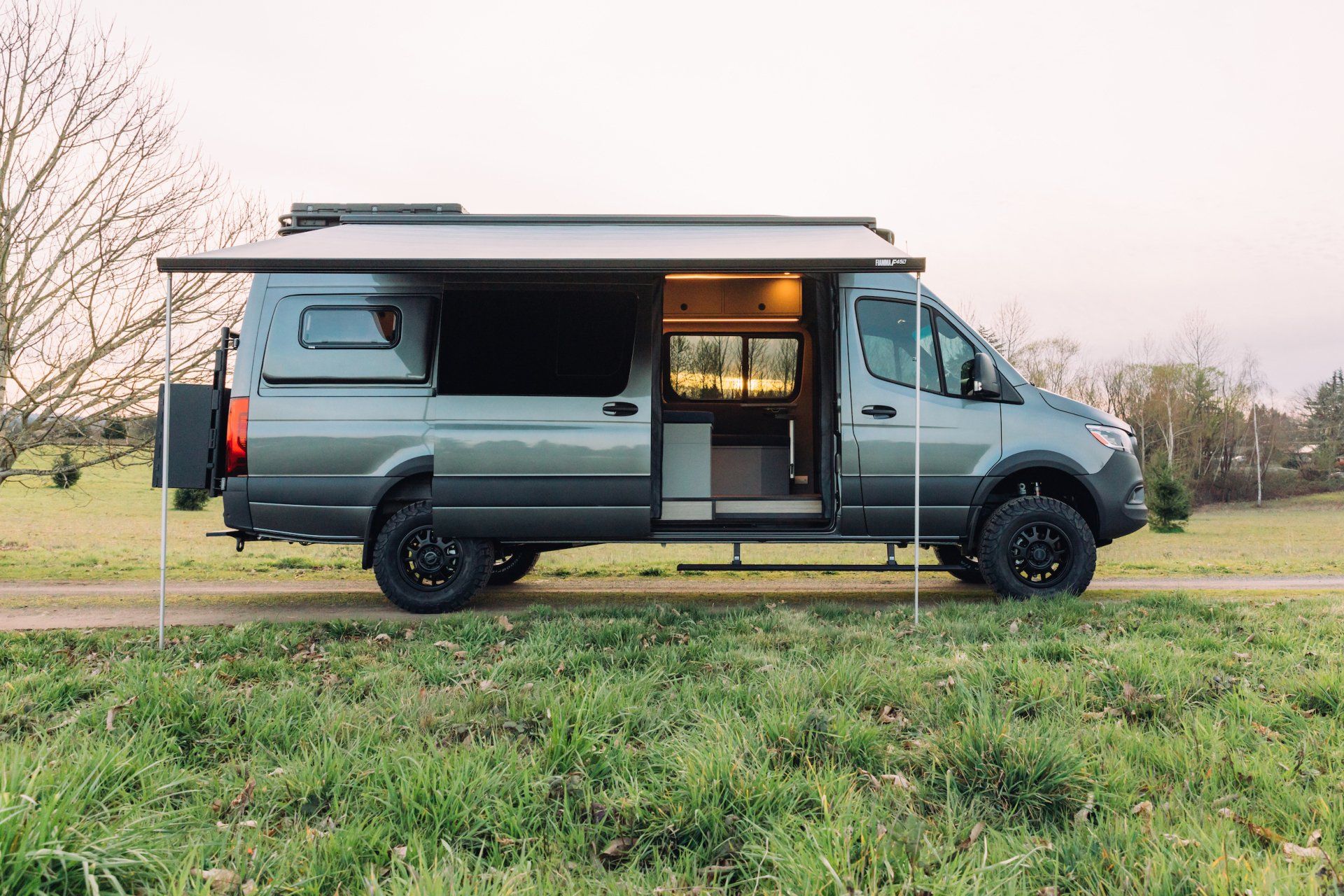 FOR SALE | Benchmark Vehicles