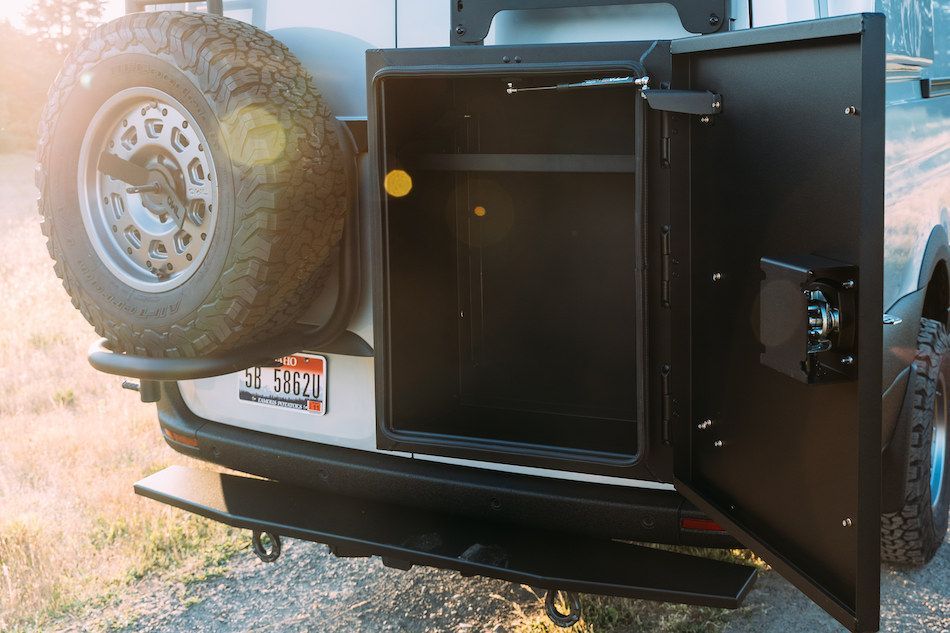 GUS | Benchmark Vehicles