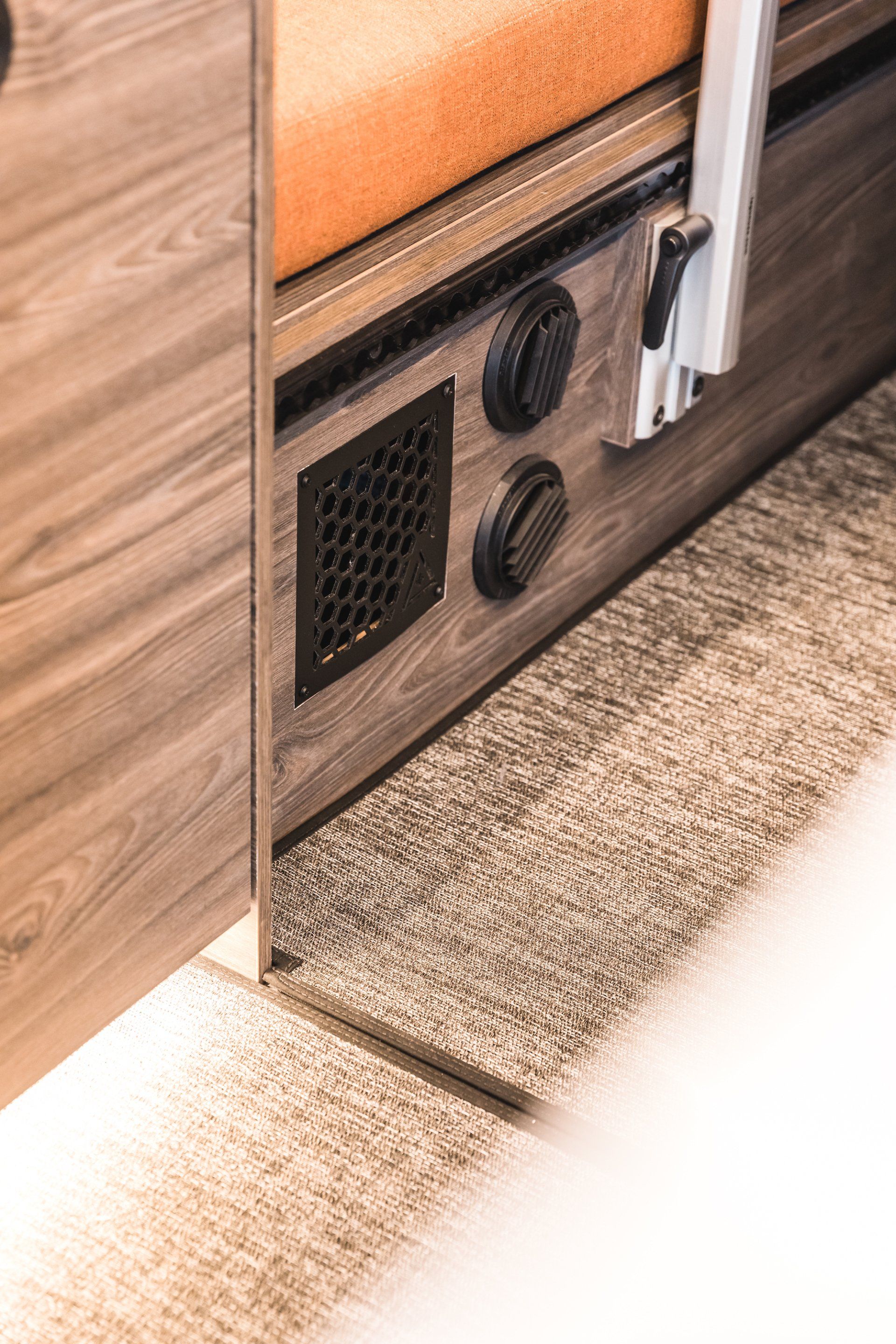 HIDEOUT | Benchmark Vehicles