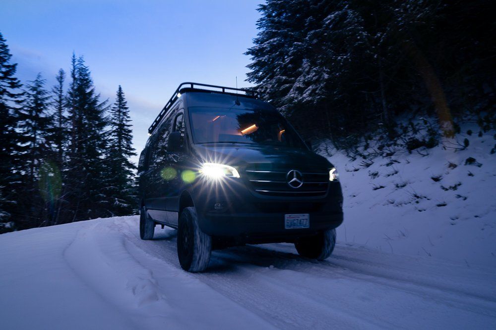 LOLO | Benchmark Vehicles