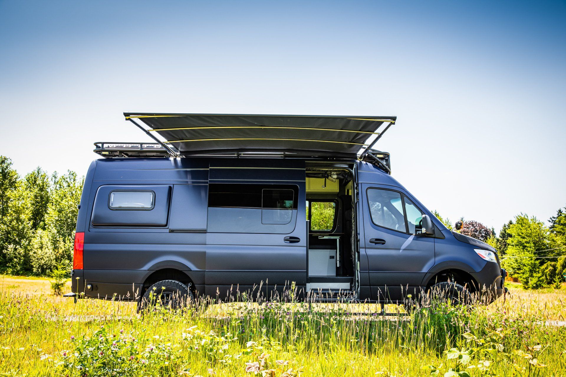 FOR SALE | Benchmark Vehicles