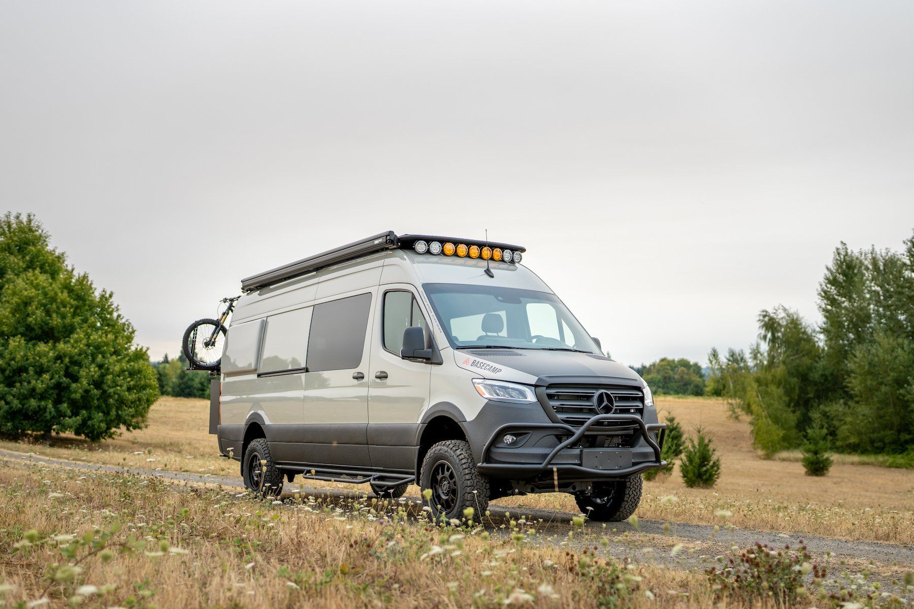 DASH | Benchmark Vehicles