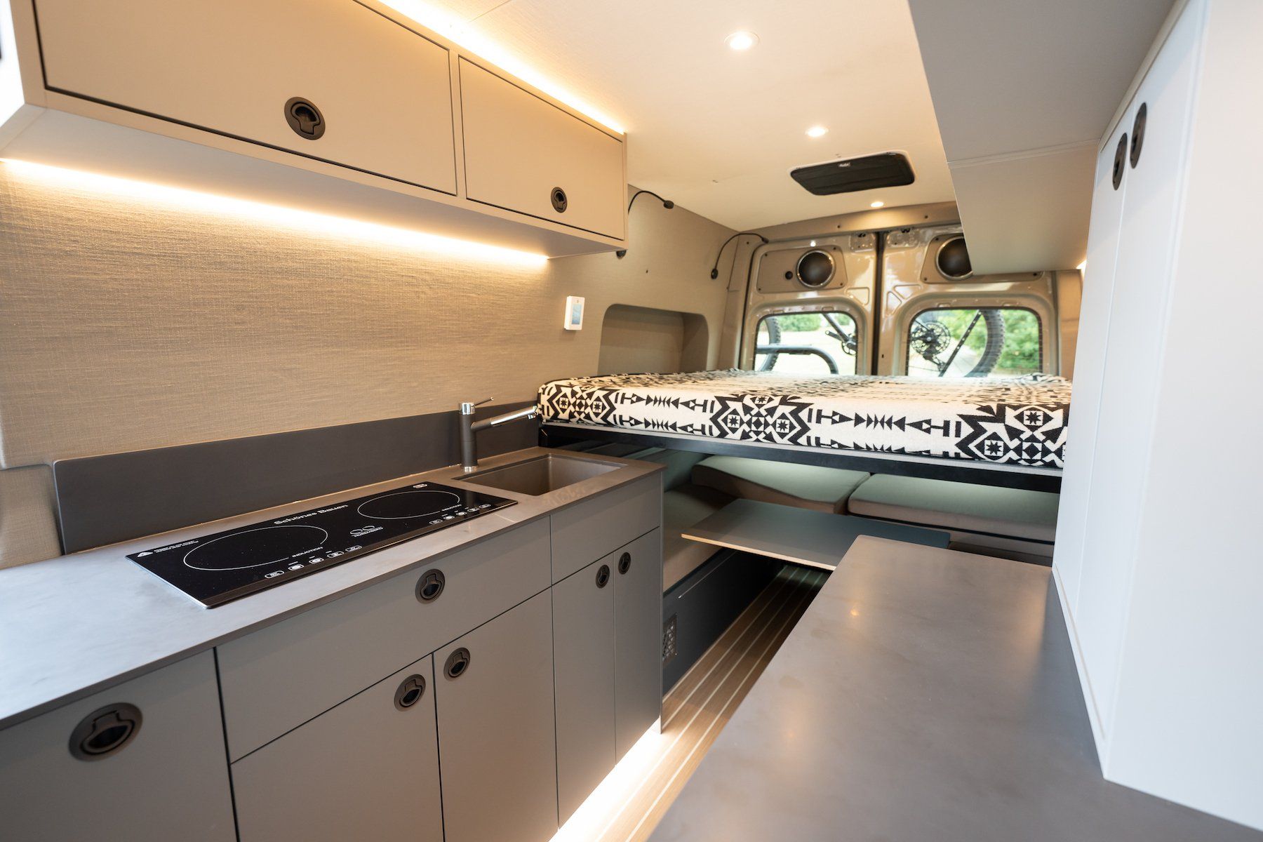 DASH | Benchmark Vehicles