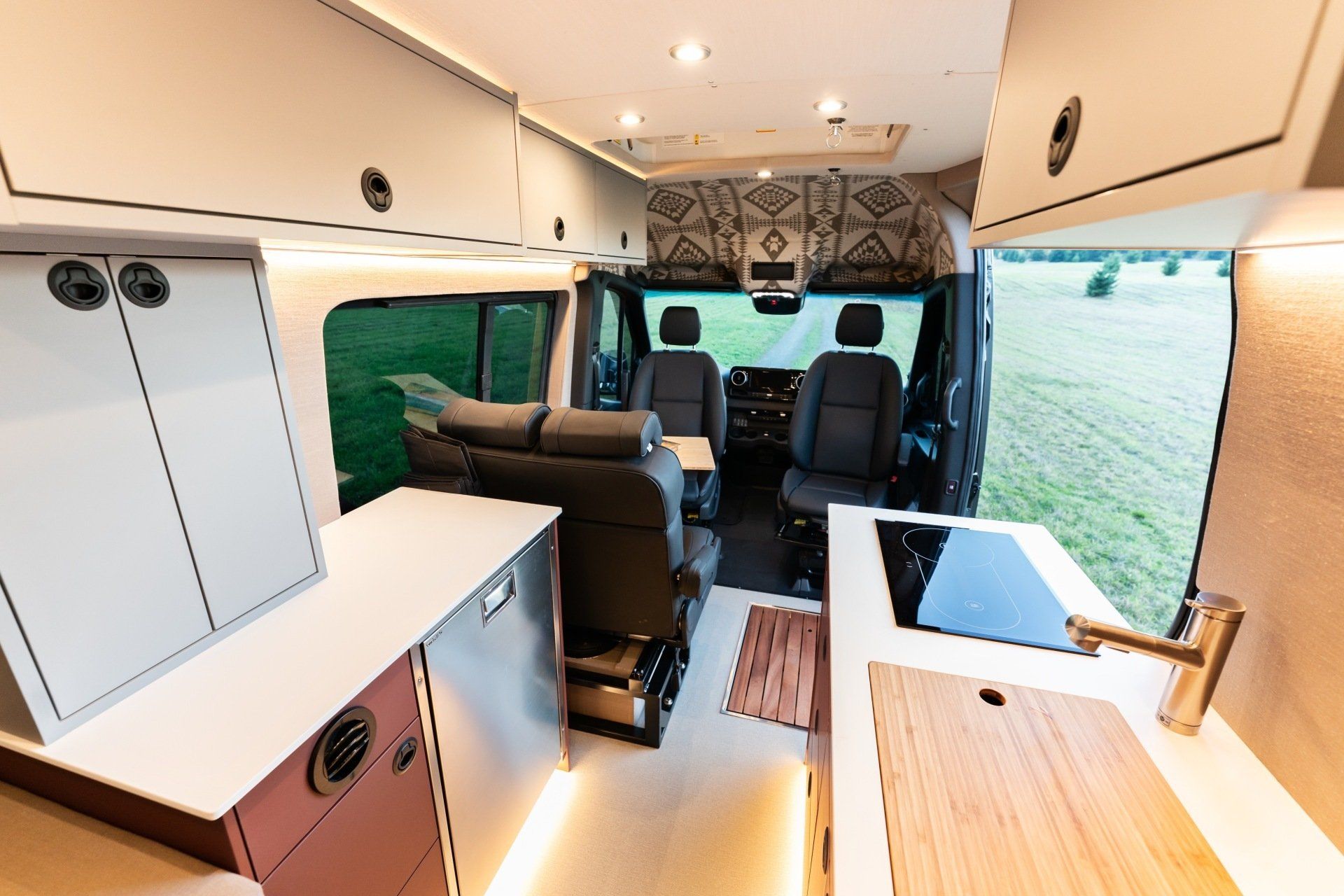 FOR SALE | Benchmark Vehicles