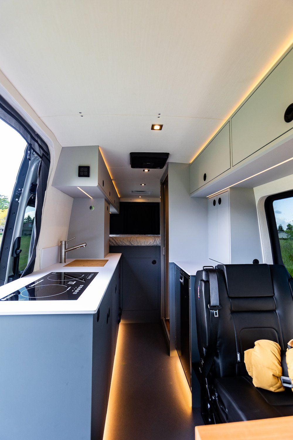 FOR SALE | Benchmark Vehicles