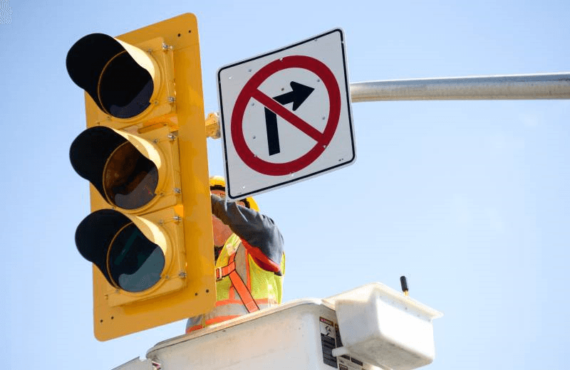 UNDERGROUND UTILITY SERVICES