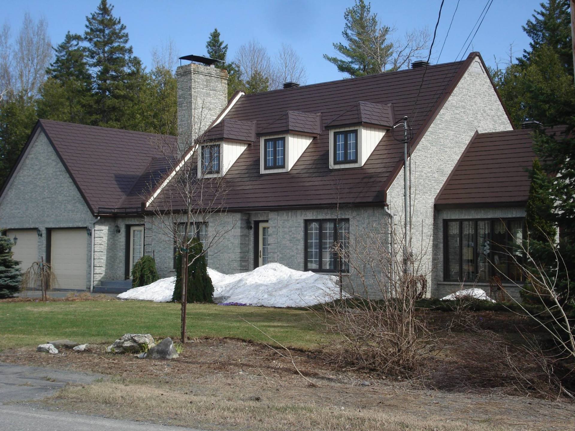 Canada's BEST ROOF™ — Interlock® Metal Roofing Systems — February 2023 ...