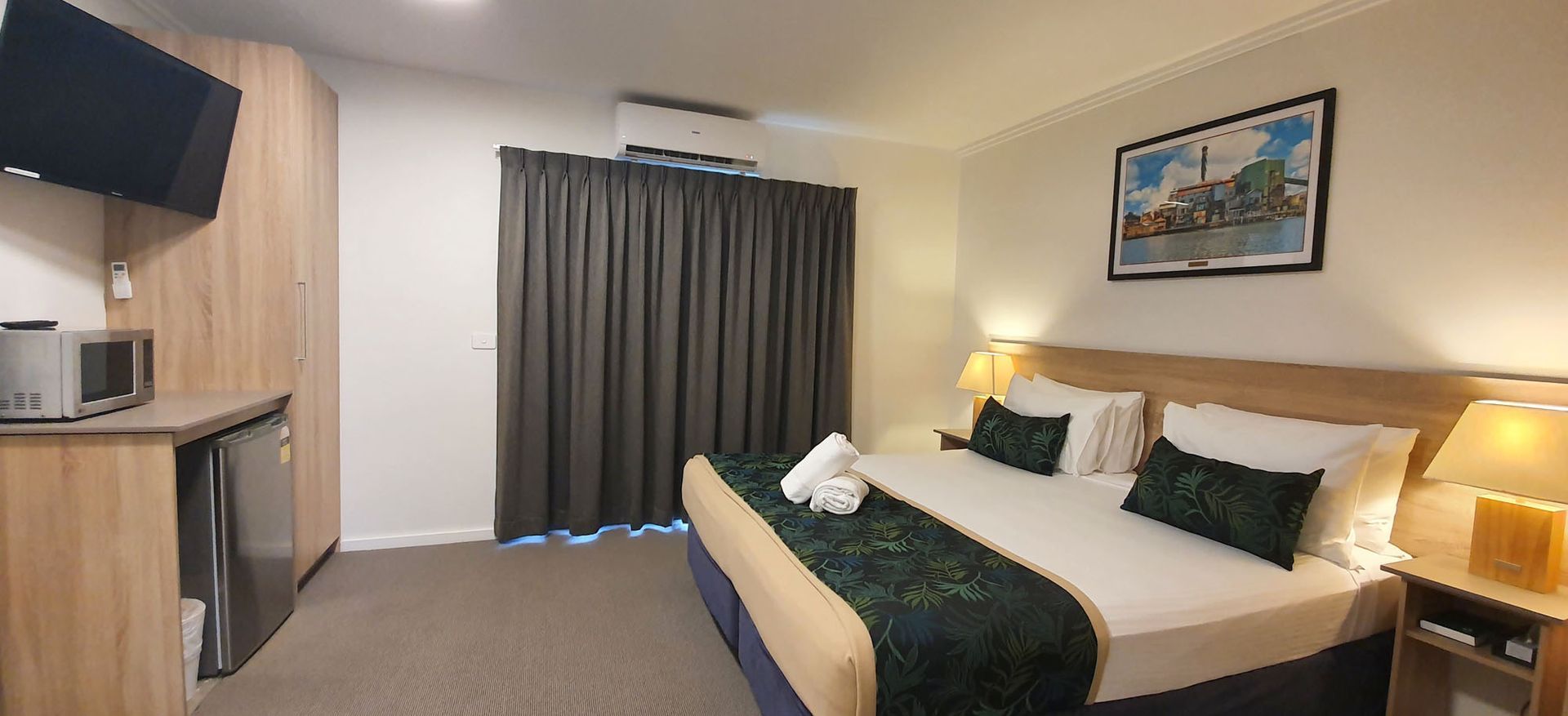 Rooms | Club Maclean Motel