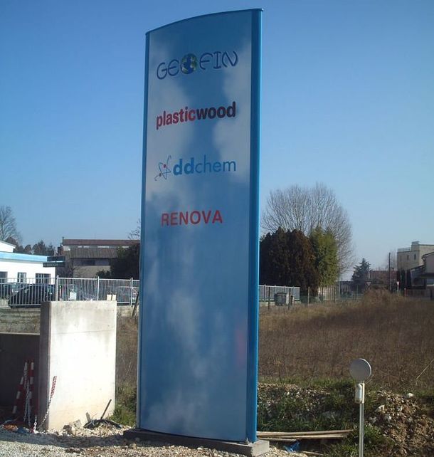 Totem Pubblicitari | Verona | Girardi Pubblicità