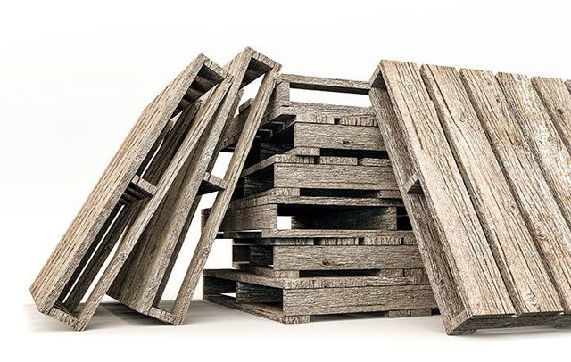 Materiales Para Tarimas De Madera Frente A Materiales Compuestos