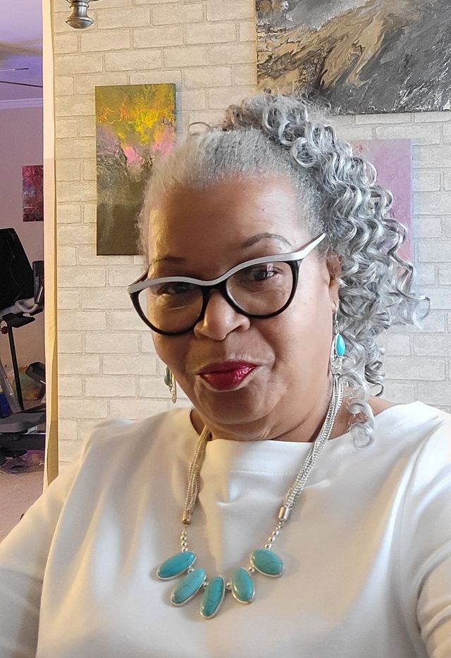 Stephanie Simone's Instagram, Twitter & Facebook on IDCrawl