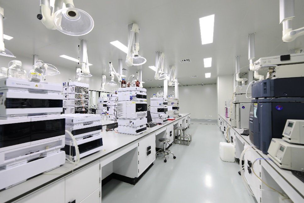 Professional Lab Experts | Reliable Laboratory Experts