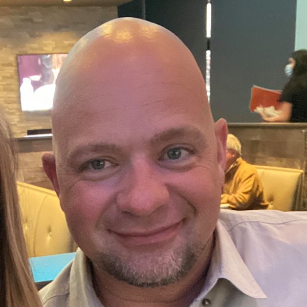 Steven Gill's Instagram, Twitter & Facebook on IDCrawl