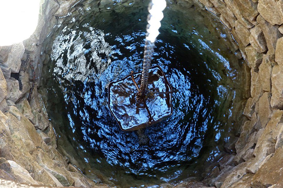 3 Undeniable Signs of a Failing Well Pressure Tank