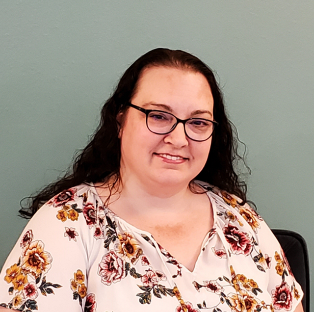 Lisa Rundell's Instagram, Twitter & Facebook on IDCrawl