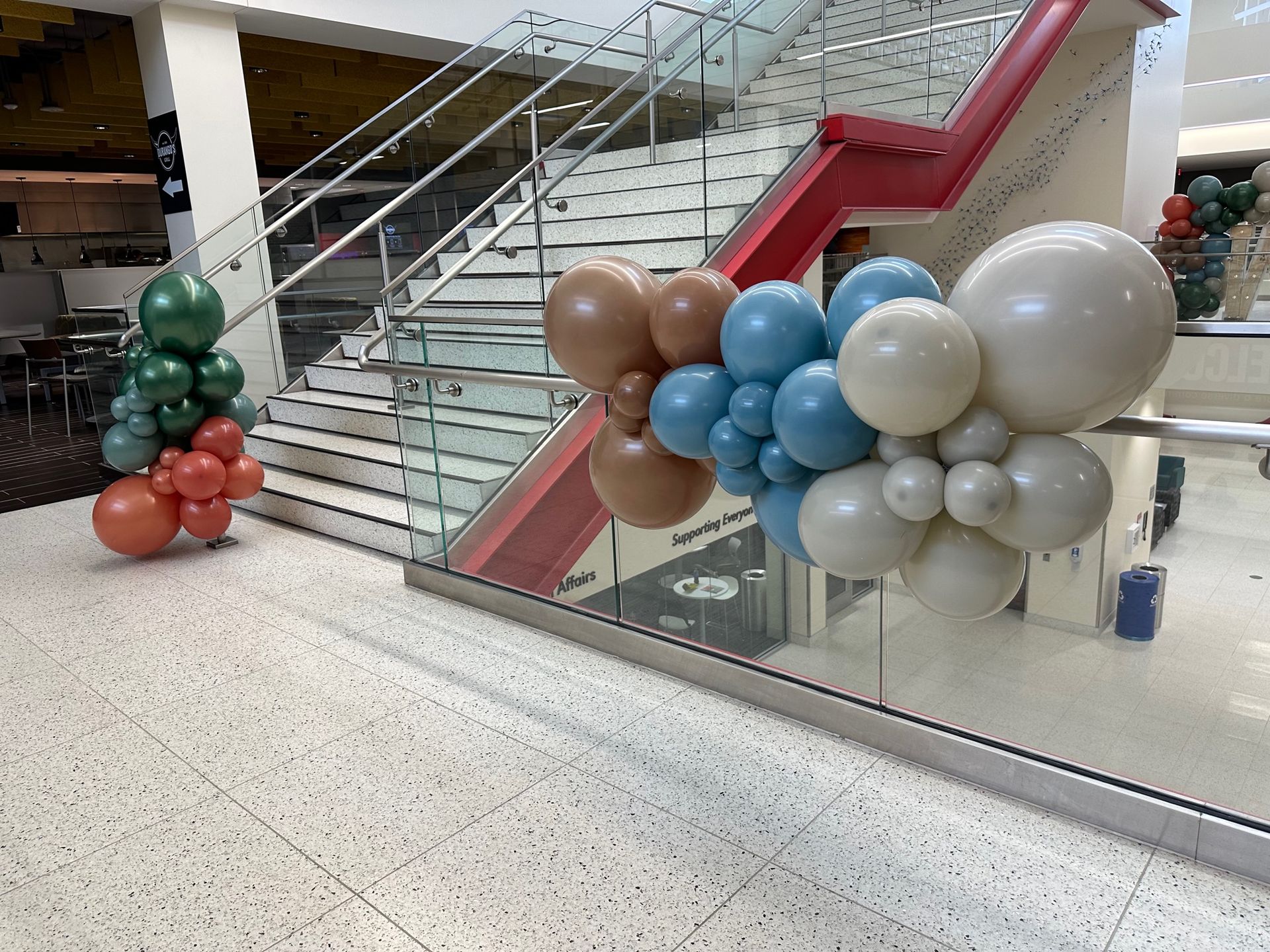 Custom Designs | Omaha Balloon