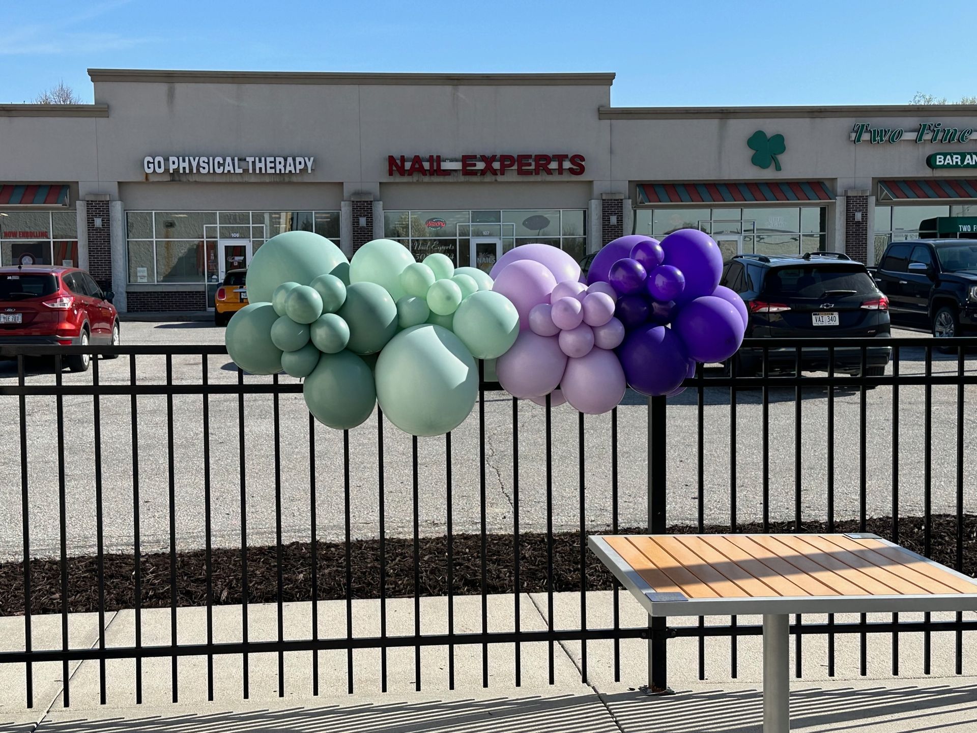 Custom Designs | Omaha Balloon
