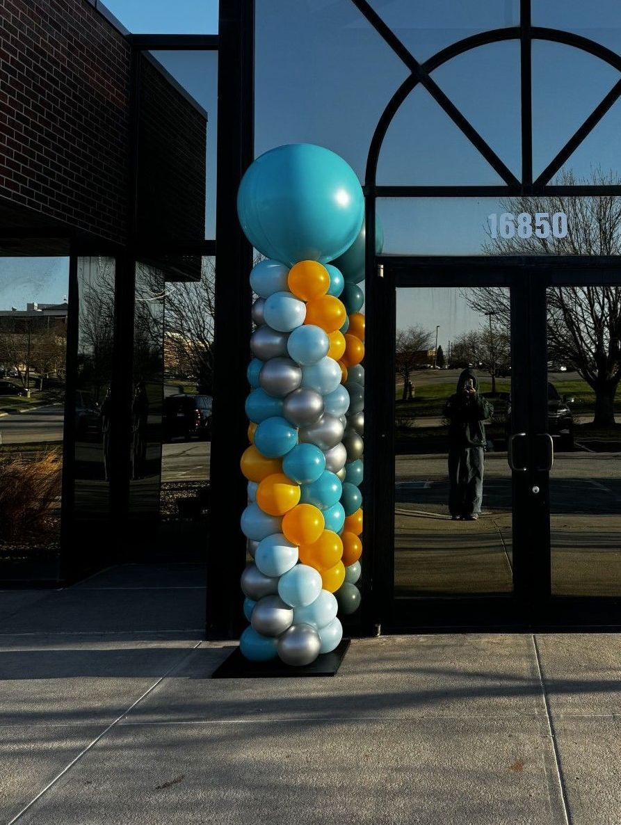 Balloon Columns | Omaha Balloon | Omaha, NE